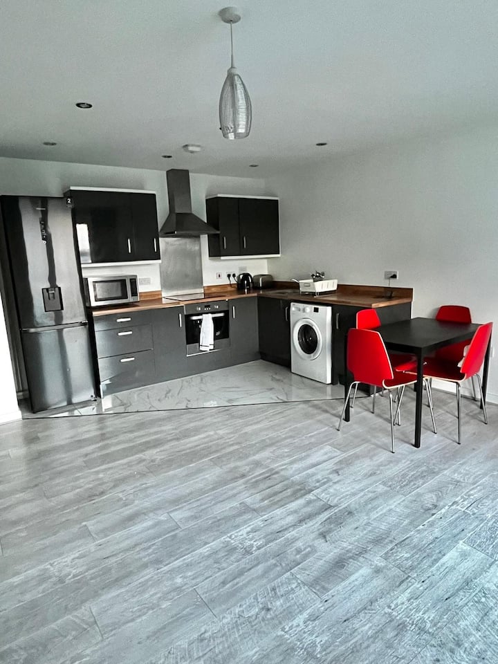 1 Bedroom Apartment In Barking Riverside - Romford