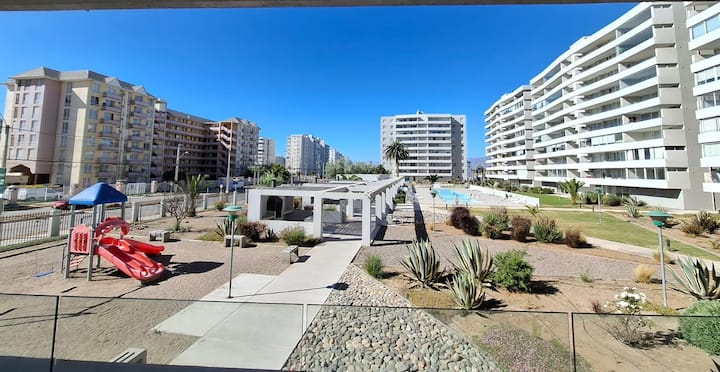 Depto 2p/2b/2estacionamientos. Cuatro Esquinas - La Serena