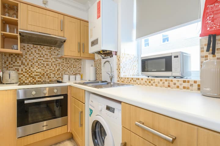Boutique Flat In Huddersfield Town Centre. - Huddersfield