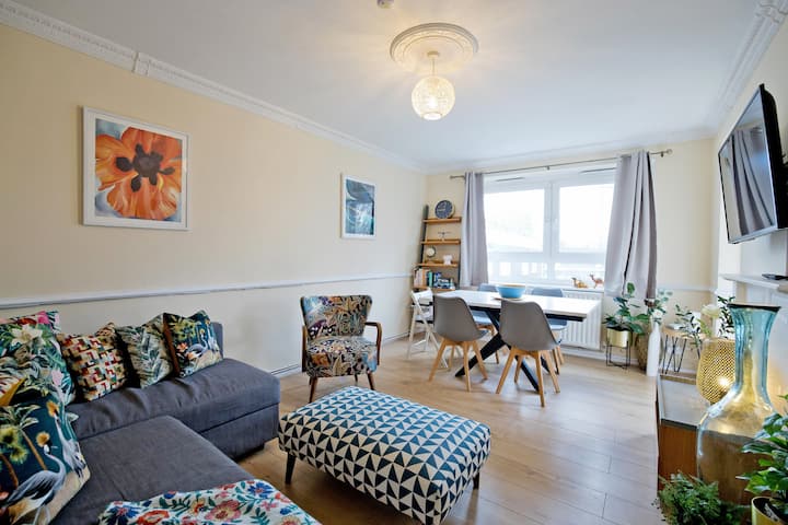 Central Paddington Great 3+bedrooms & Work Area - London