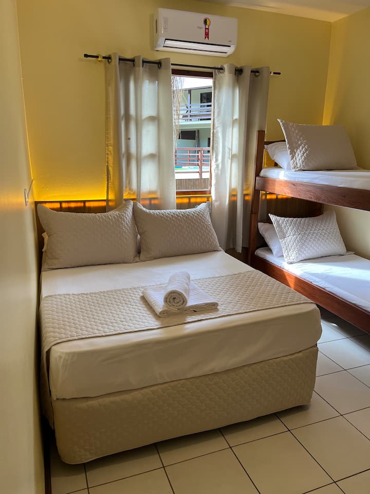 Apto A 200m Do Mar, Praia Da Ferrugem, 2º Andar - Garopaba