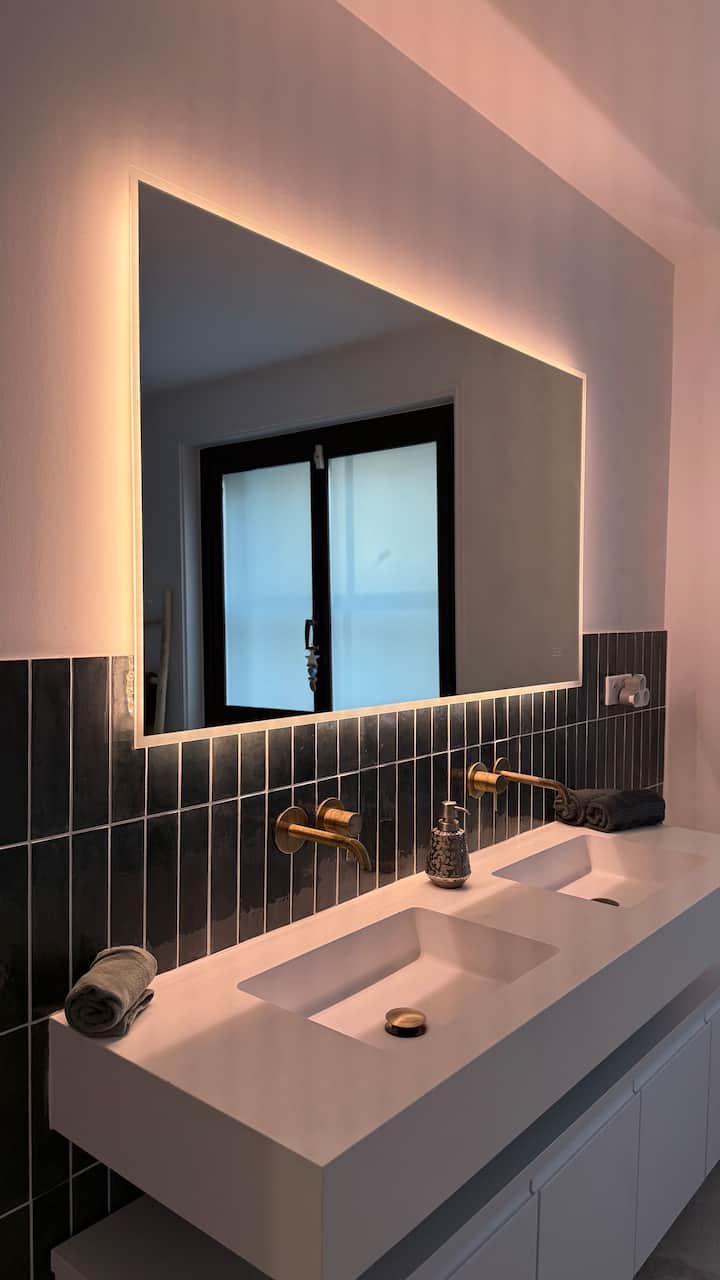 Chambre Pour 2 Pers Avec Piscine Et Barbecue - Arles