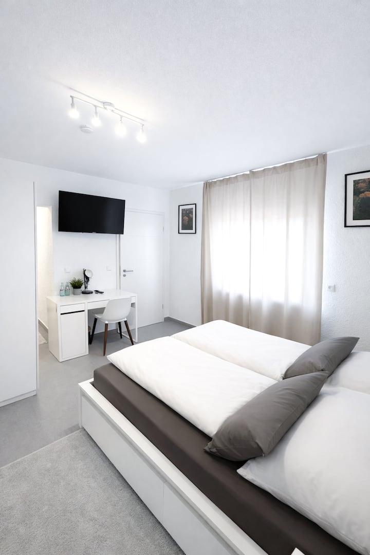 Durdi Serviced Apartment | Doppelbett | 24h - Dieburg