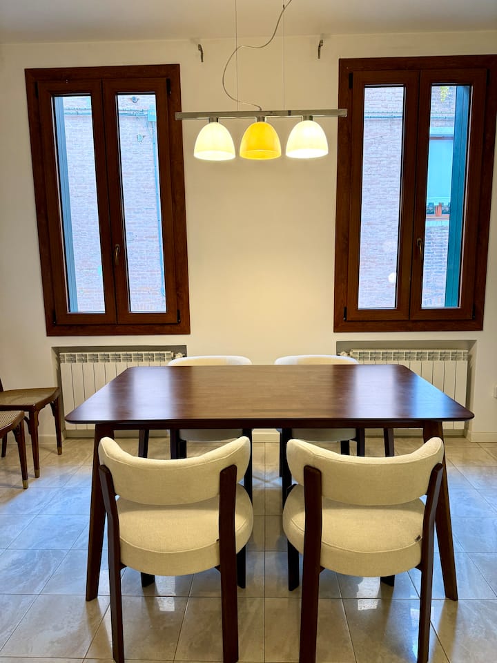 Quiet Apartment Near Arsenale - Benetke