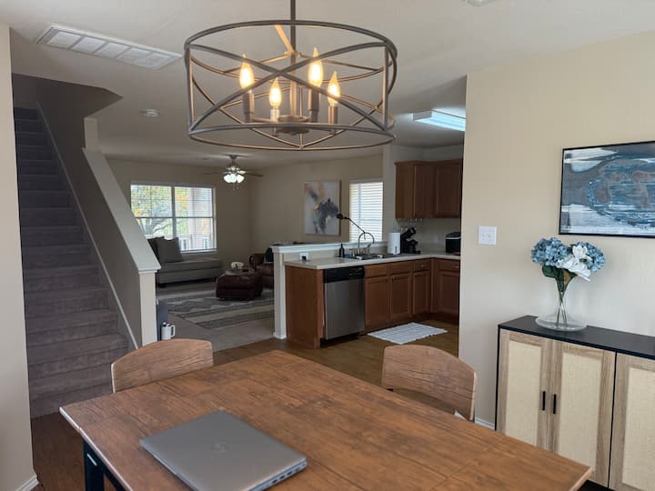 Cascades Condo - Pflugerville, TX