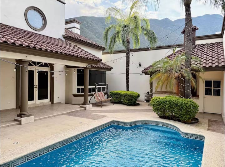 Hermosa Residencia Exclusiva, Cómoda Y Relajante - Monterrey