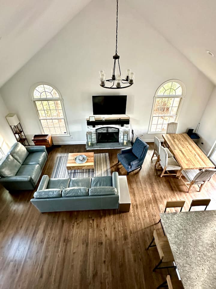 East Hampton W/ Heated Pool |Village & Sag Harbor - Sag Harbor, NY