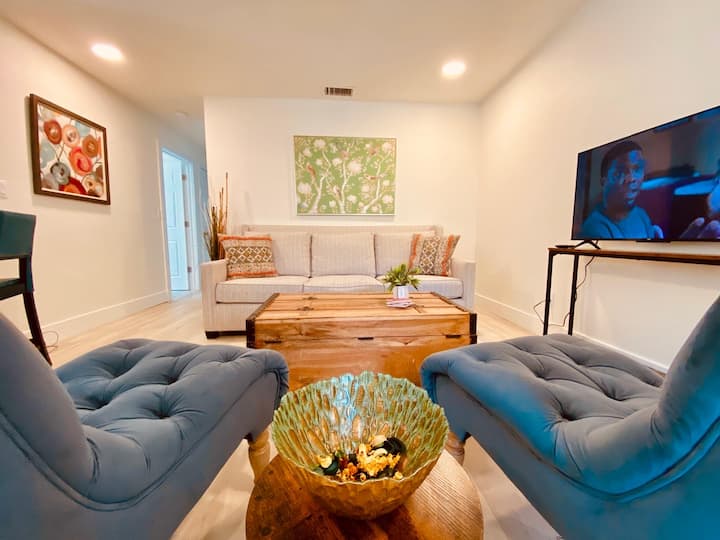 Great Escape Oasis - Downtown Safety Harbor - Safety Harbor, FL