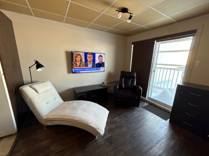 Studio #1 (Tout Inclus) Avec Balcon Baie Comeau - Baie-Comeau