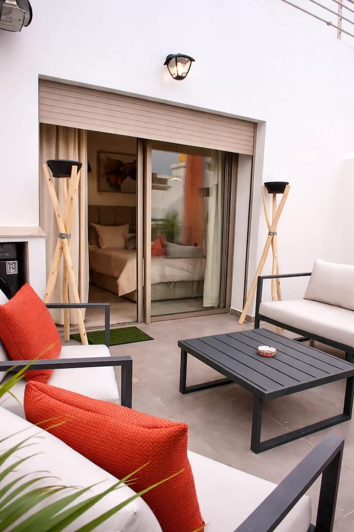 Studio Avec Terrasse Privée à Hassan Calme&central - Rabat