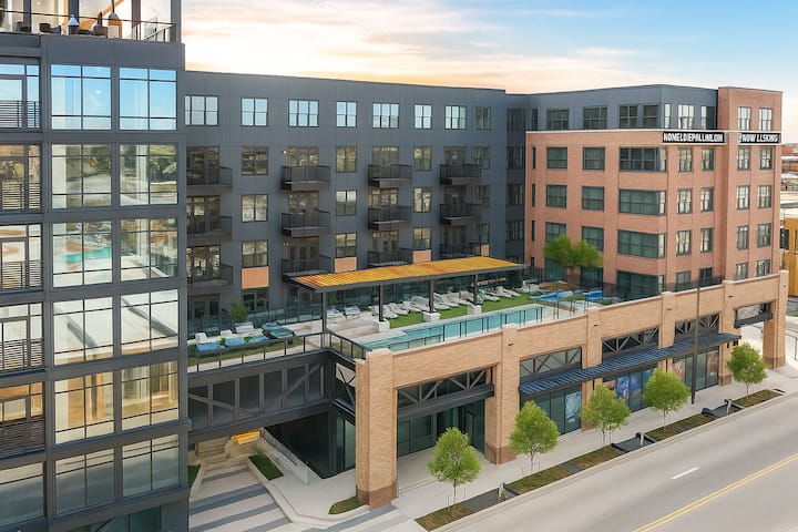 Upscale Deep Ellum Stay Prime Location! - Dallas, TX