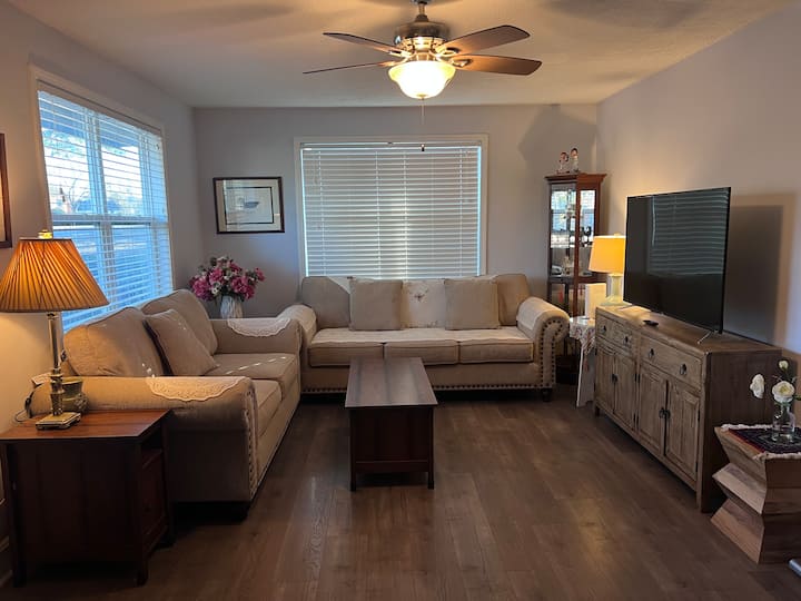 Cozy Entire House - Fayetteville, NC