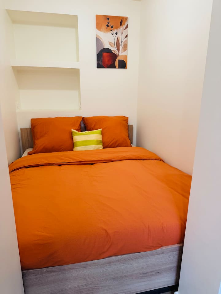 Chambre Avec Son Espace Salon Proche Gare Et Paris - Conflans-Sainte-Honorine
