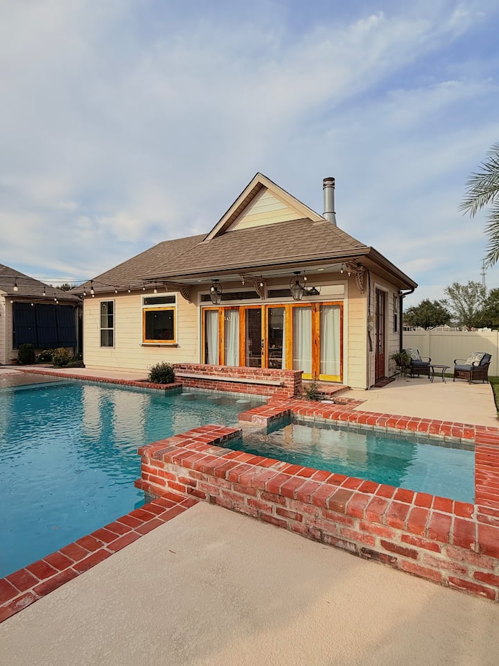 Cozy Calm Studio - Houma, LA