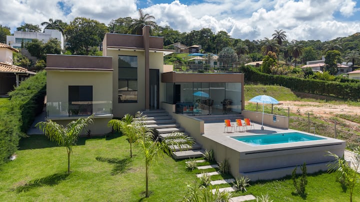 Casa Em Condomínio Fechado - Esmeraldas