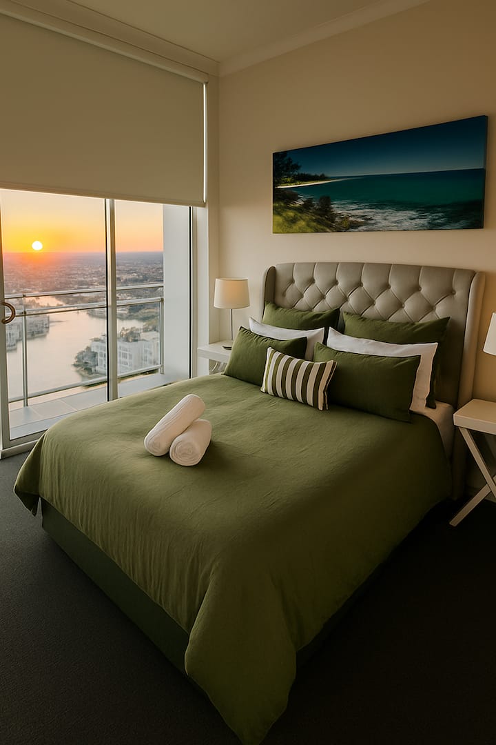 Luxury Resort Stay & Stunning Views - Gold Coast