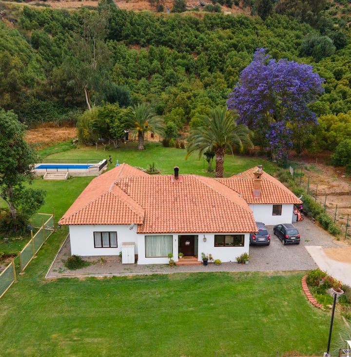 Refugio Colonial Boutique · Tinaja Y Piscina - La Calera, Chile