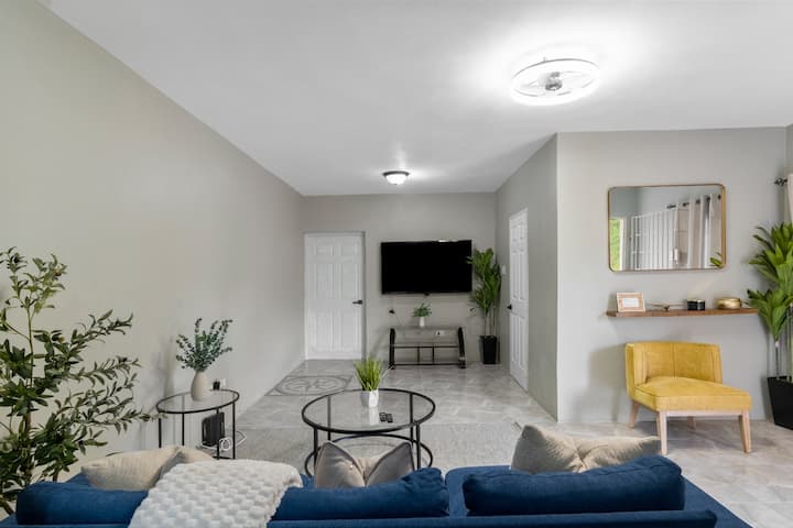 Cozy Oasis In Montego Bay - Montego Bay