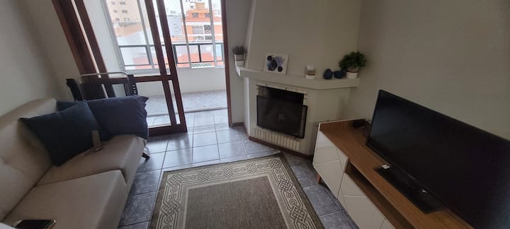 Apartamento Espaçoso à 3 Quadras Do Mar. - Capão da Canoa