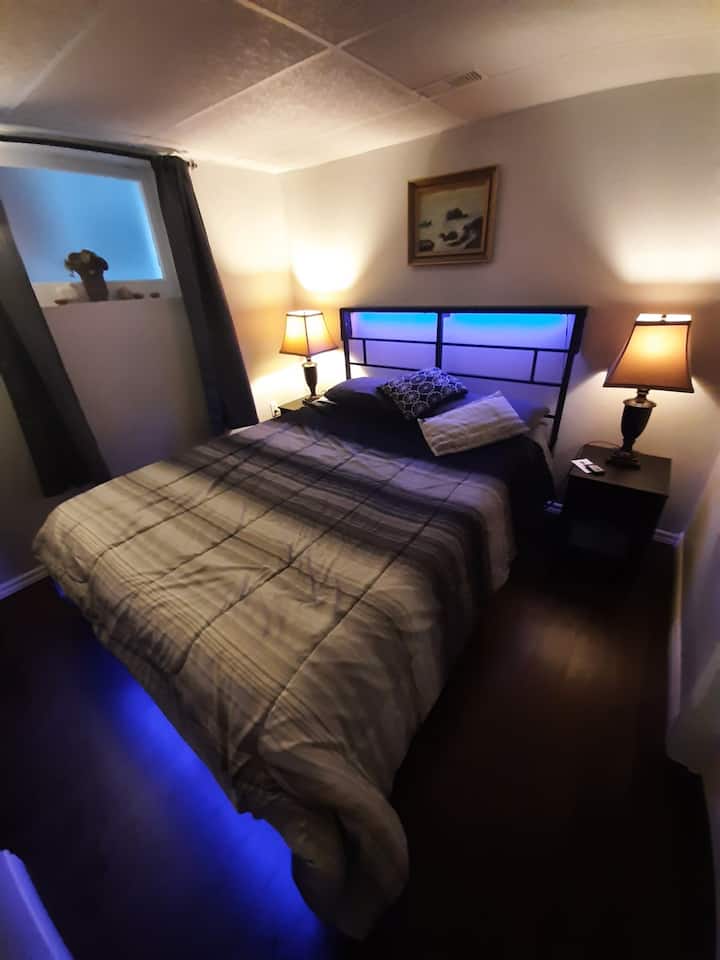 Cozy 2 Bdrm Place In Toronto - Toronto