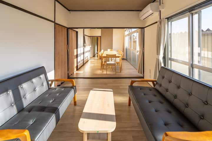 ほったらかし温泉近くのぶどう畑にある富士山を望む一棟貸しの魅力的な宿(小型犬は同伴可) - 야마나시시