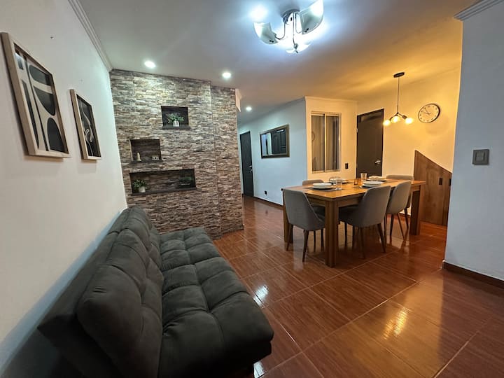 Casa Amplia Para 7 Personas | Cerca Parque Robledo - Bello, Colombia