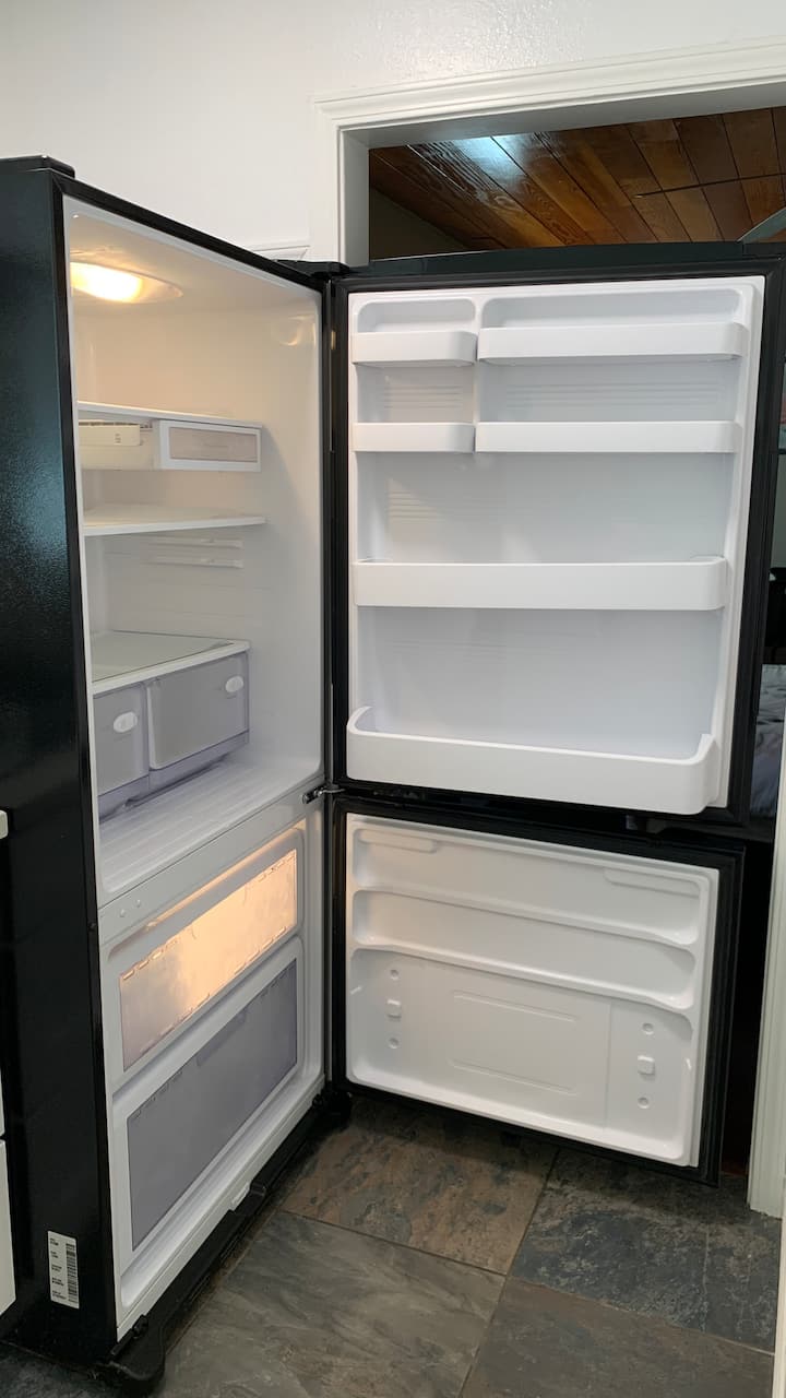 Guesthouse With Kitchen & Free Street Parking - Rosemead, CA