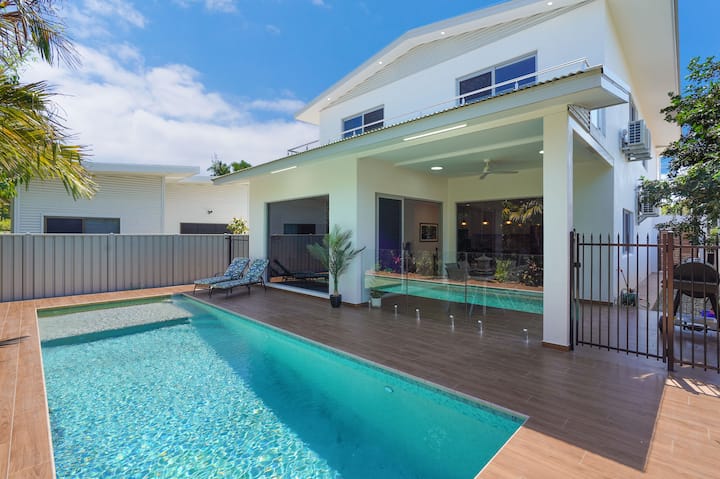 Fannie Bay Oasis: Luxury Retreat With Private Pool - Casuarina, NT, Avustralya