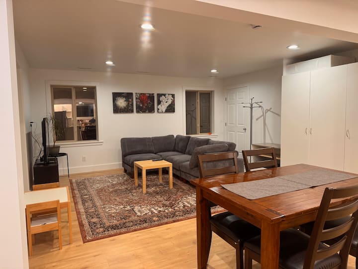 Garden View Suite Near Silver Star Mountain - Armstrong