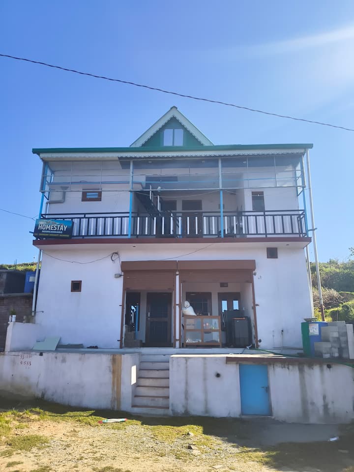 Hill View Guest House - Chakrata