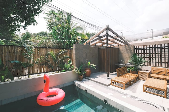 Bale Julyan 2nd Floor Unit (6 Guests) - Tarlac City