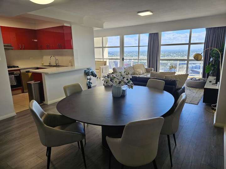 Prestige Level 32 Cbd Sub Penthouse - Sydney central station