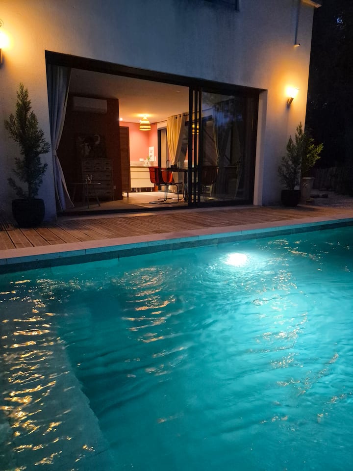 Logement Niché Dans Les Collines De Beaucaire - Beaucaire