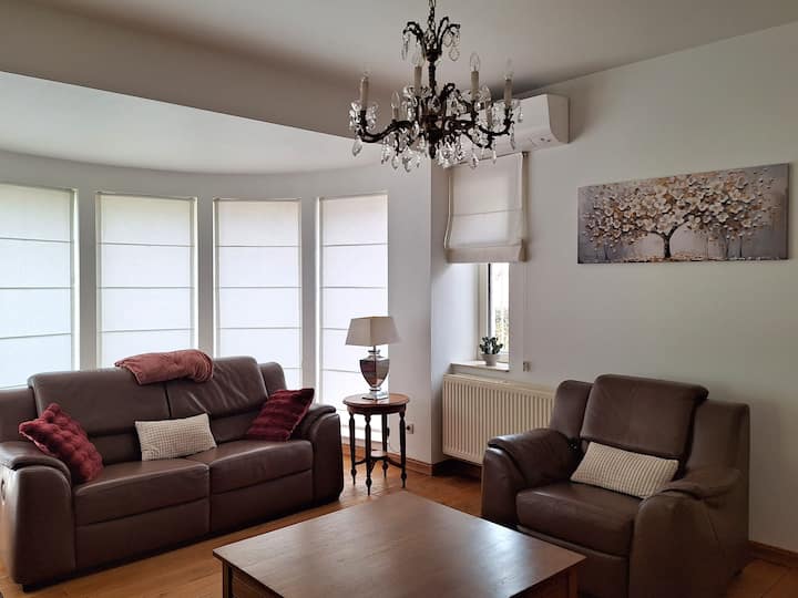 Villa Bonifica, Een Chamante Vakantiewoning! - Maastricht