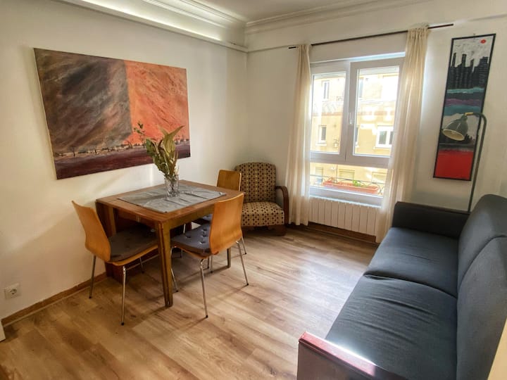 Apartamento El Antiguo Tunel De Tetuan - Santander