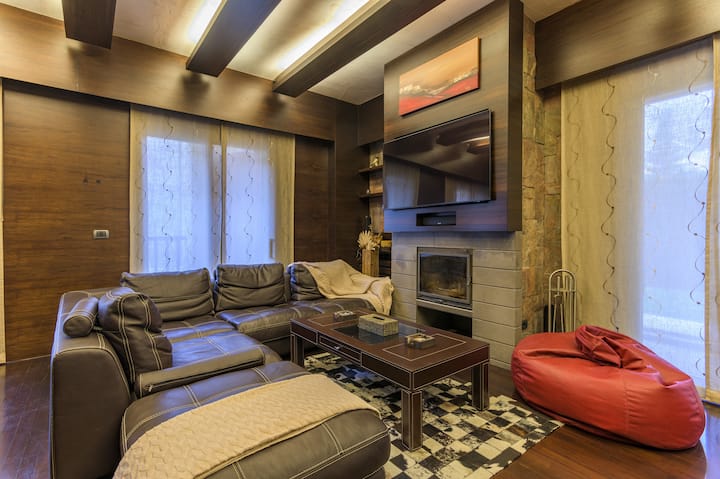Mzaar Lodge Ski-in | Beautiful 3 Bed +Fireplace - Lebanon