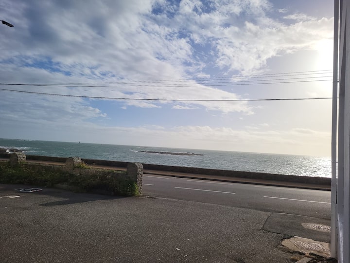 Appartement Vue Mer- Accès Direct à La Plage - Concarneau