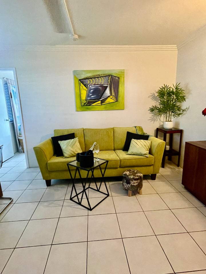 Work ~ Rest ~ Play In Cairns North - Cairns