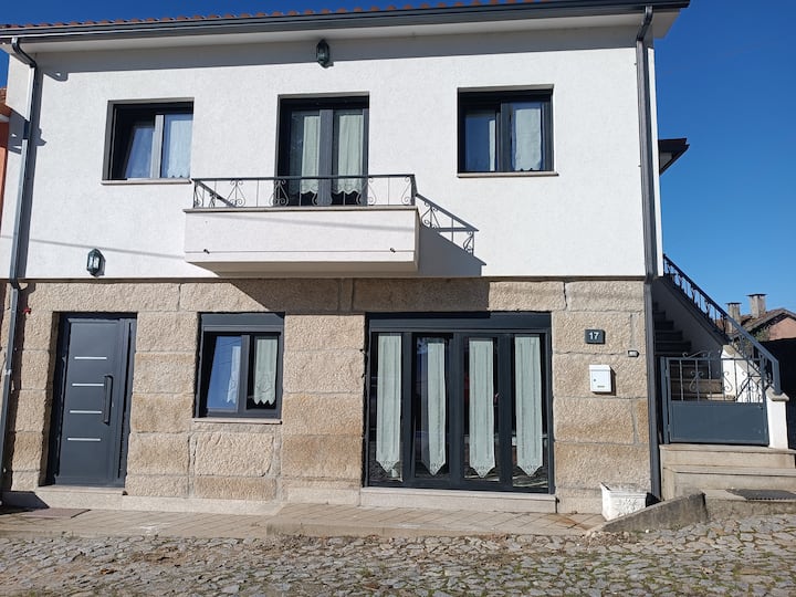 Casa Mucha - Piso Superior - Cabeceiras de Basto