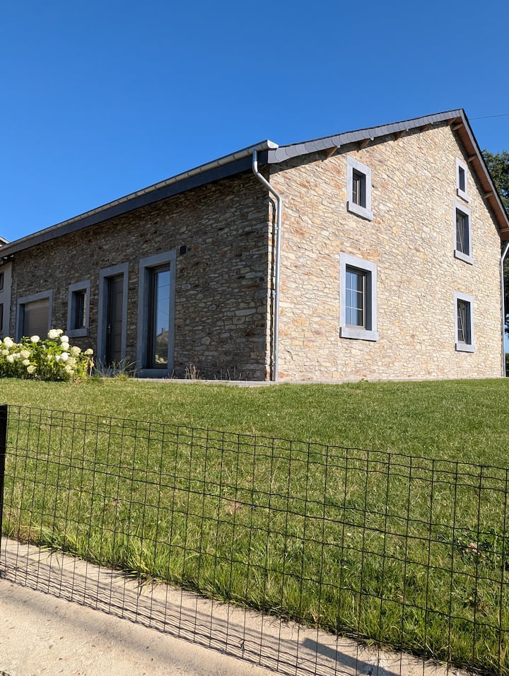 Maison 10 Personnes 5 Chambres à Coucher - Luxembourg, Belgium