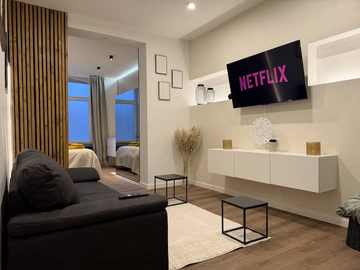 Suite Luxueuse Avec Jacuzzi Sans Vis-à-vis - Luik