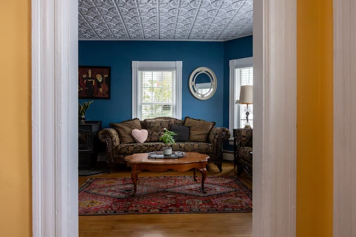 Fabulous North End Victorian - Manchester, NH