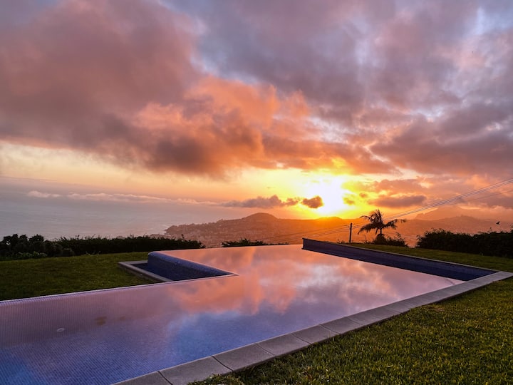 Casa Branca - Stylish Comfort With Funchal Views - Funchal