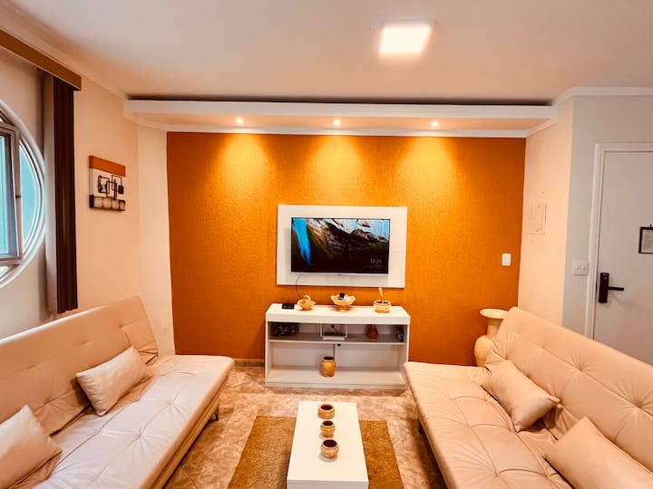 Studio 50m Praia Do Perequê • Wi-fi • Ar • Garagem - Ubatuba