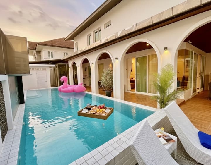 Luxury 6br Pool Villa Patong 5 Mins To Beach - Patong Beach