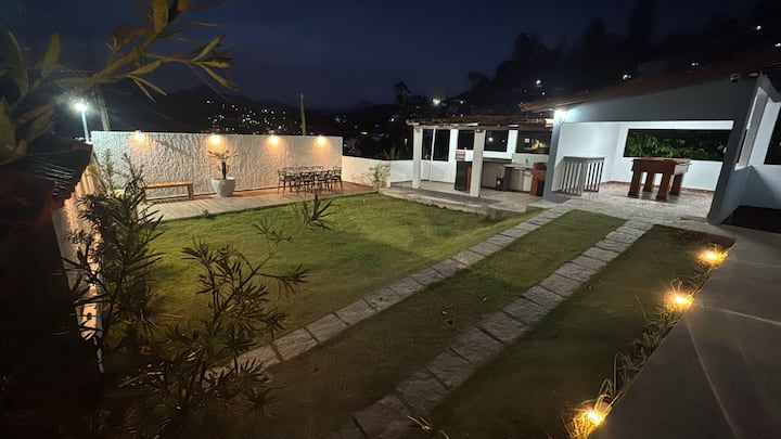 Complete Retreat With Gourmet Area And Garden. - Teresópolis