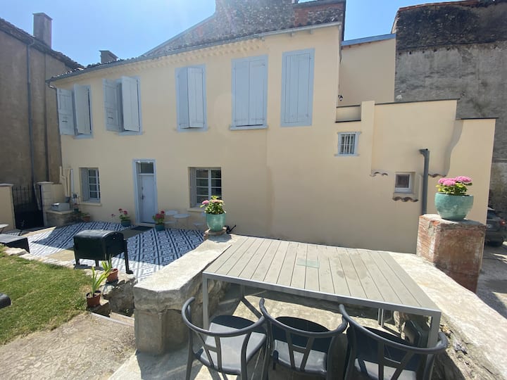 3 Pièces Rdc, Calme, Plein Centre, Vue Sur Jardin - Foix