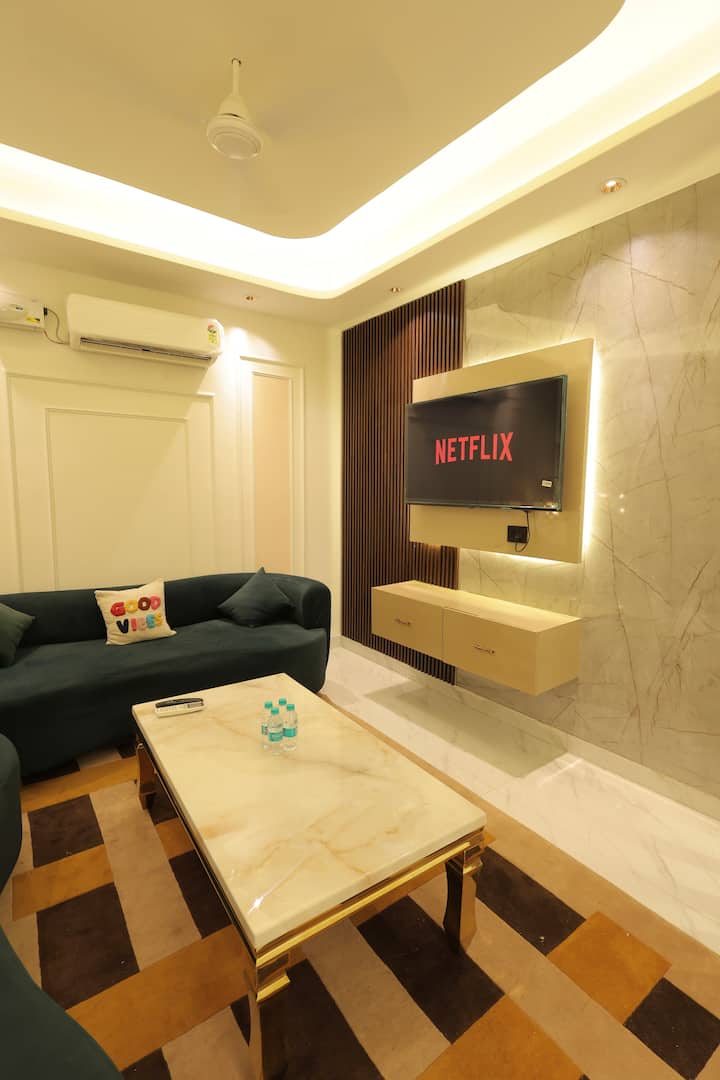 The Midnight Muse By Wish Homes Stays - New Delhi