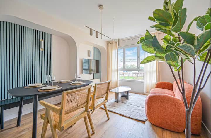 Paris - Adorable 3 Pièces Avec 2 Chambres Et 2 Sdb - Sacré-Cœur de Paris