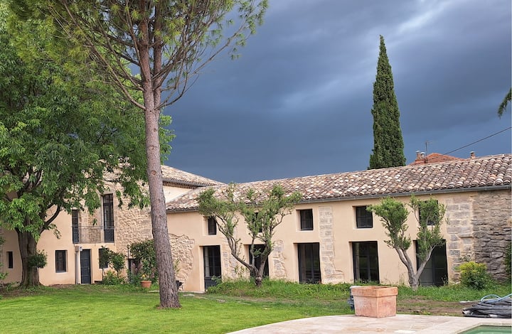 Grande Maison Avec Piscine Centre-ville à Pied - Uzès
